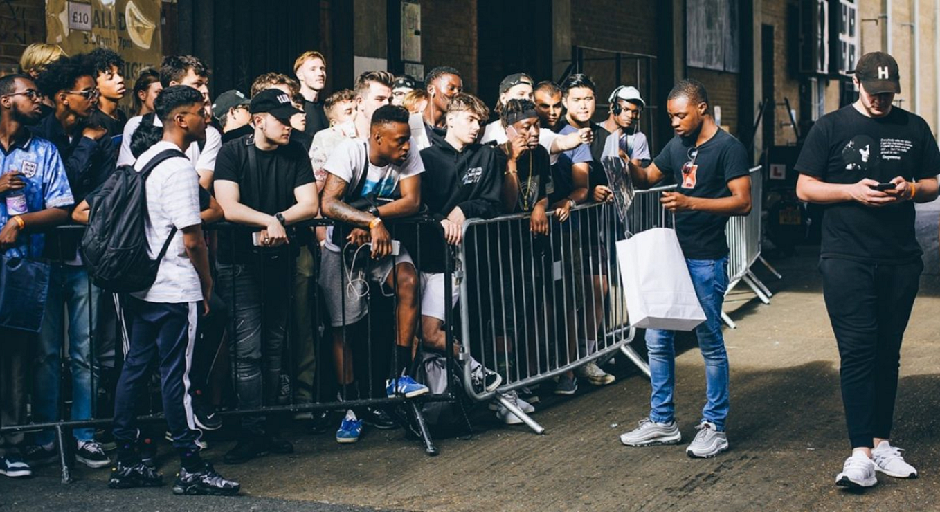 Einstein’s Violin: The Hidden Connections between Scientific Breakthroughs and Art | by Garreth ...