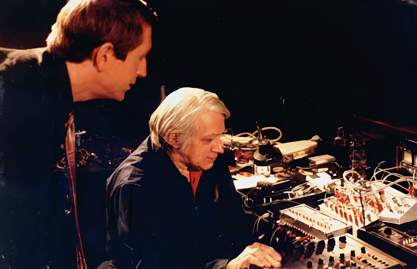 Vocal amplification and sound design in operas | by Mathis Nitschke | Medium