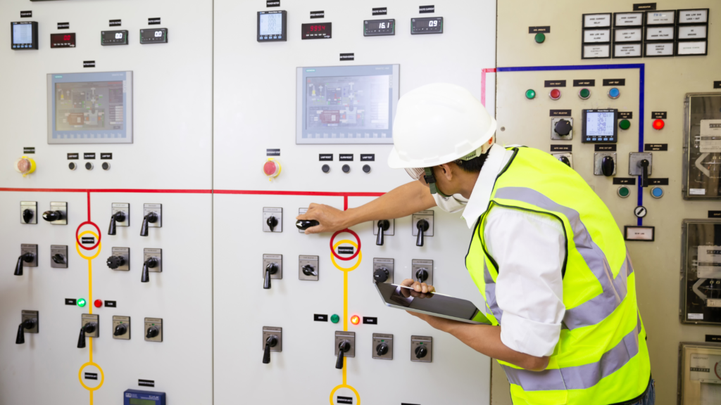 What are the 4 Types of Electrical Panels: A Comparison and Contrast ...