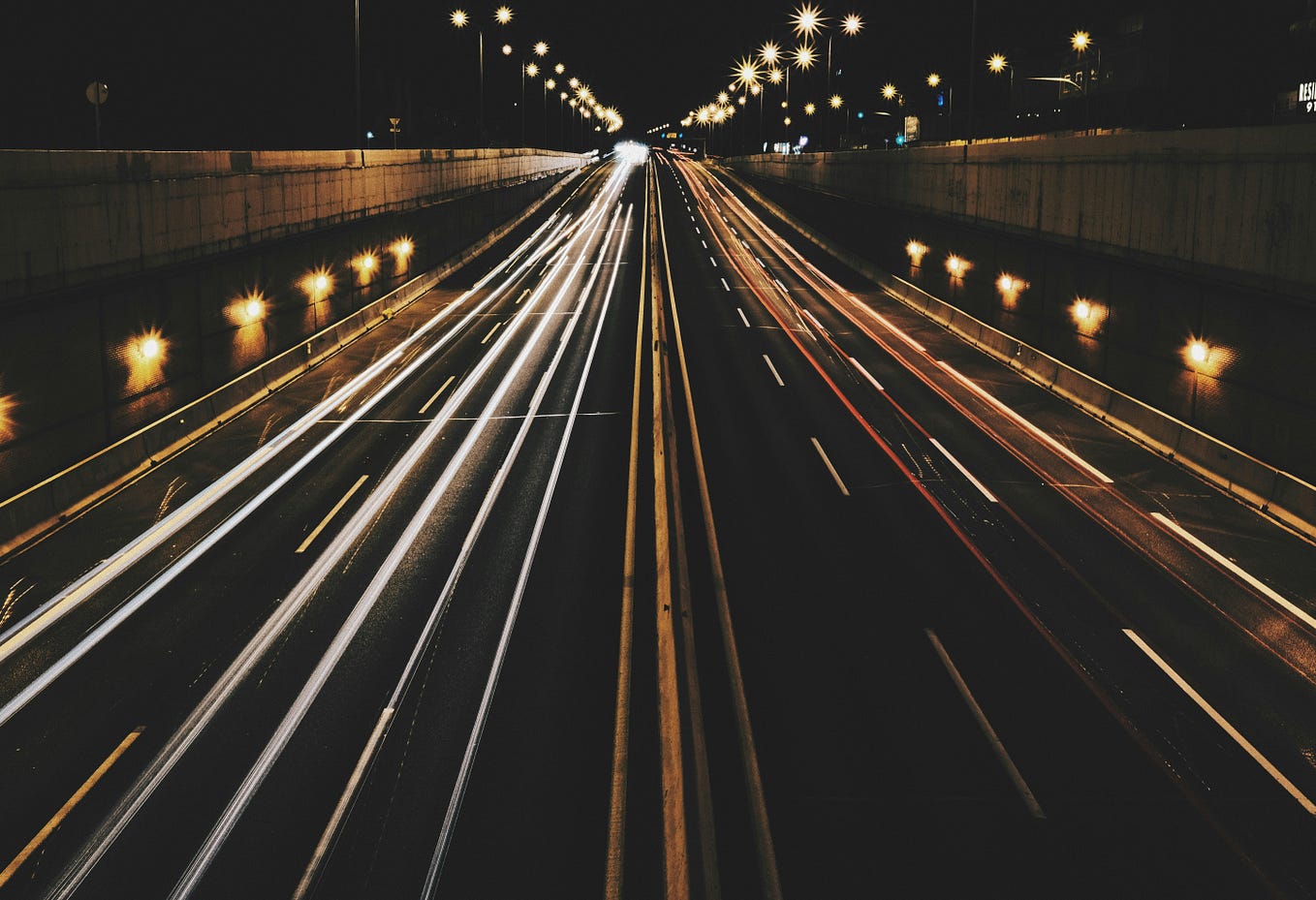 Python Web Flask — Flask SQLAlchemy操作MySQL資料庫-1 | by Sean Yeh | Python Everywhere -from Beginner ...