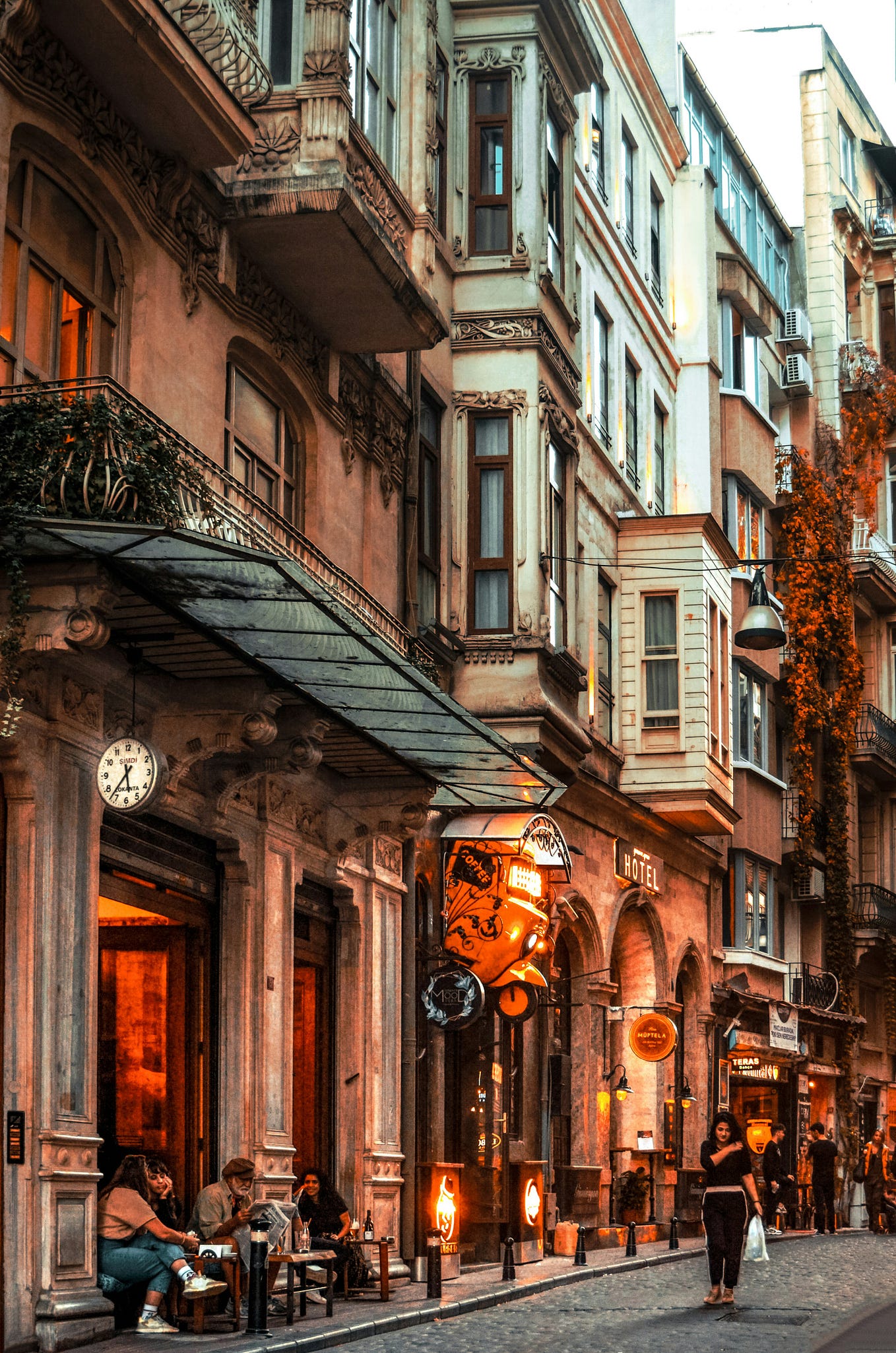 How to Find Inspiration for Street Photography | by Ibrahim | Mar, 2025 ...