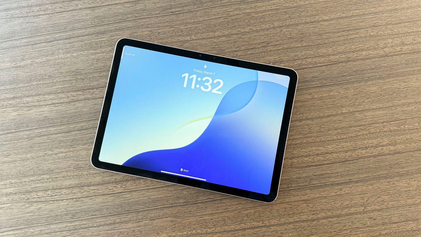 M2 iPad Air vs M4 iPad Pro: Which Tablet Is Right for You? | Medium