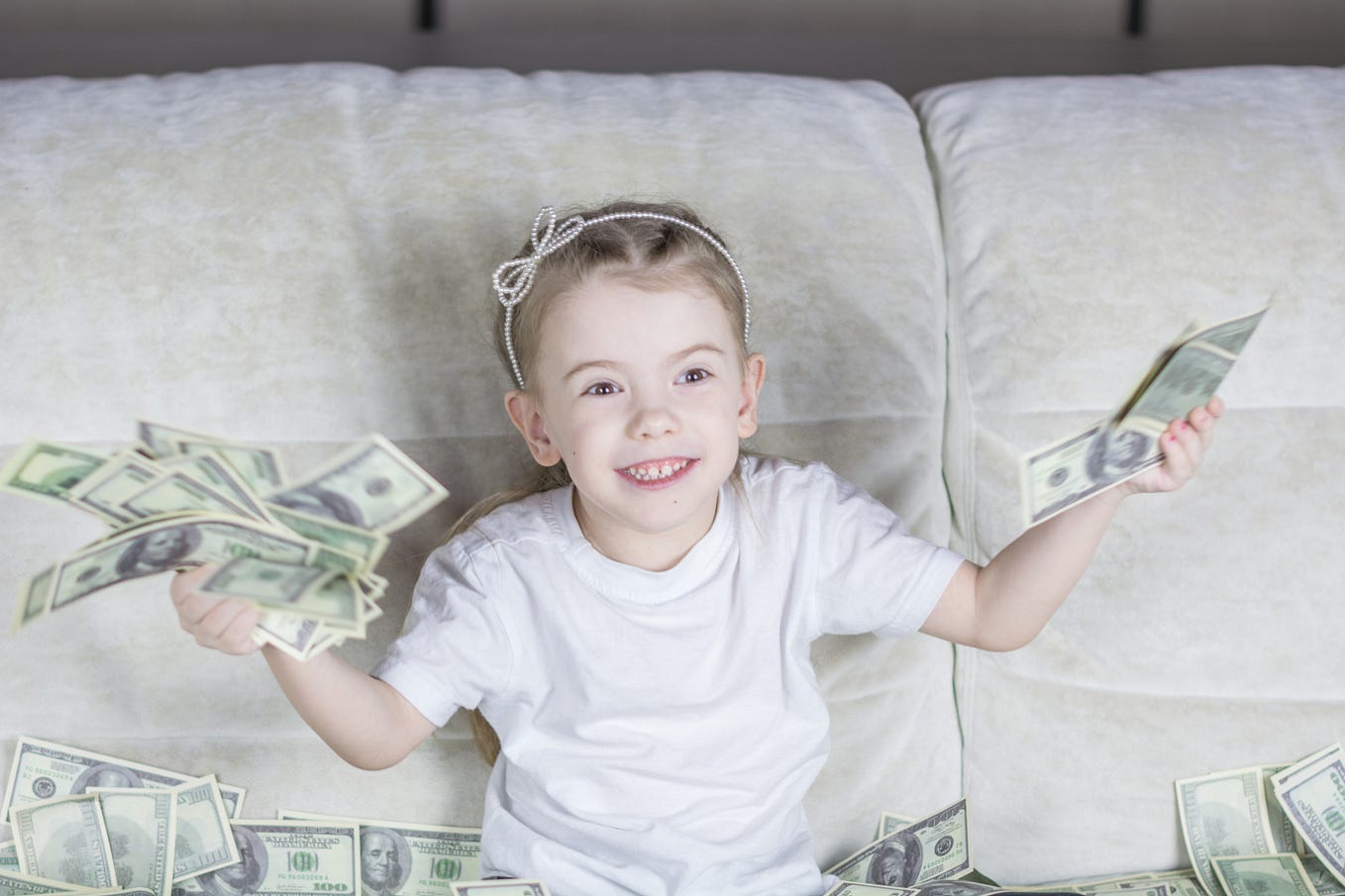 How to Make Money with Canva — Step-by-Step Guide | by Fatima ...