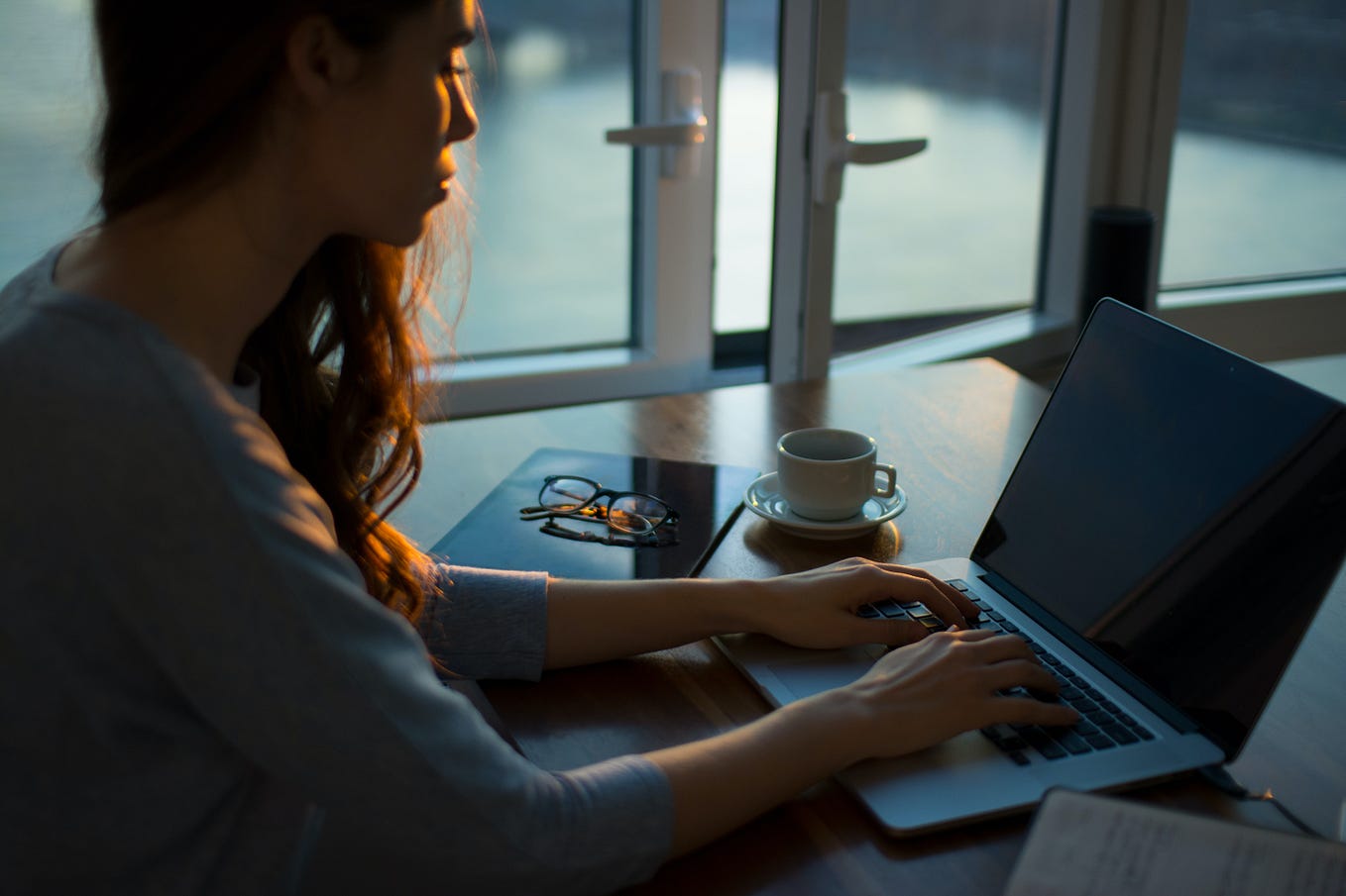 Deployment models — Traditional Deployment vs Virtualized Deployment vs ...