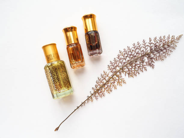 The Art of Wearing Oud Perfume for Men: Tips for Longevity and Impact ...