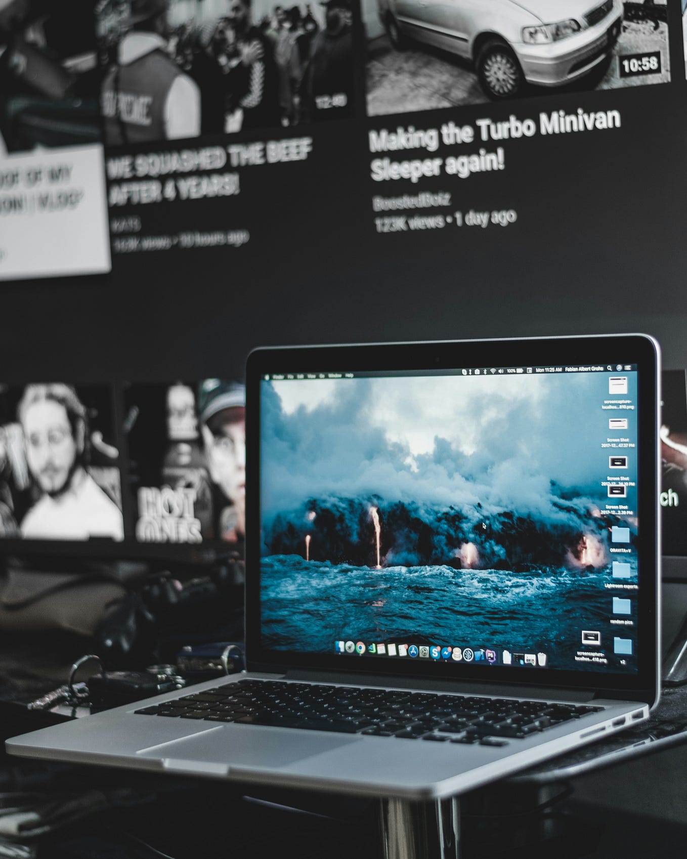 How To Use Plotly To Visualize Interactive Data Python By Jose Ortega Labra Medium