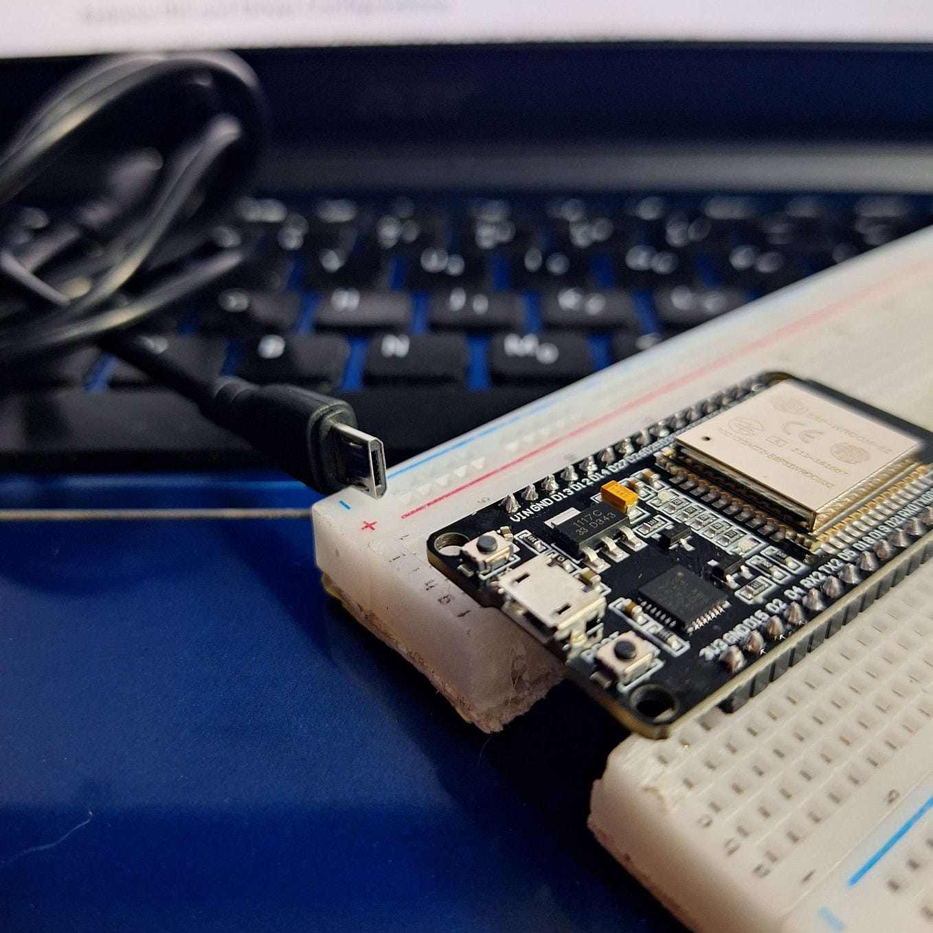 ESP32 Touch and Magnetism: Exploring Capacitive Sensing and Hall Effect | by Satria Wisnu | Mar ...