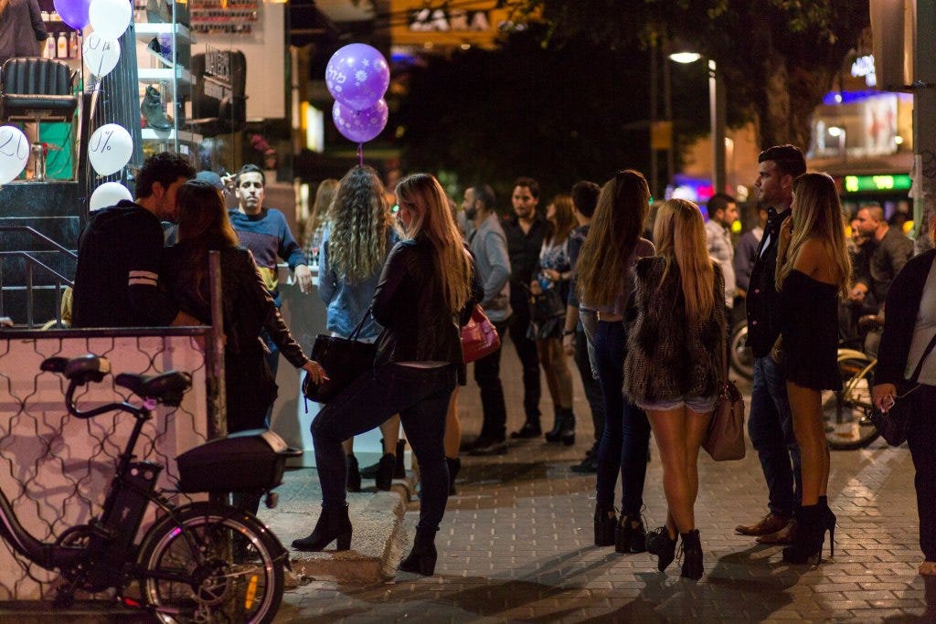 What Is It Like Living In Tel Aviv? Local People Answer | by David ...