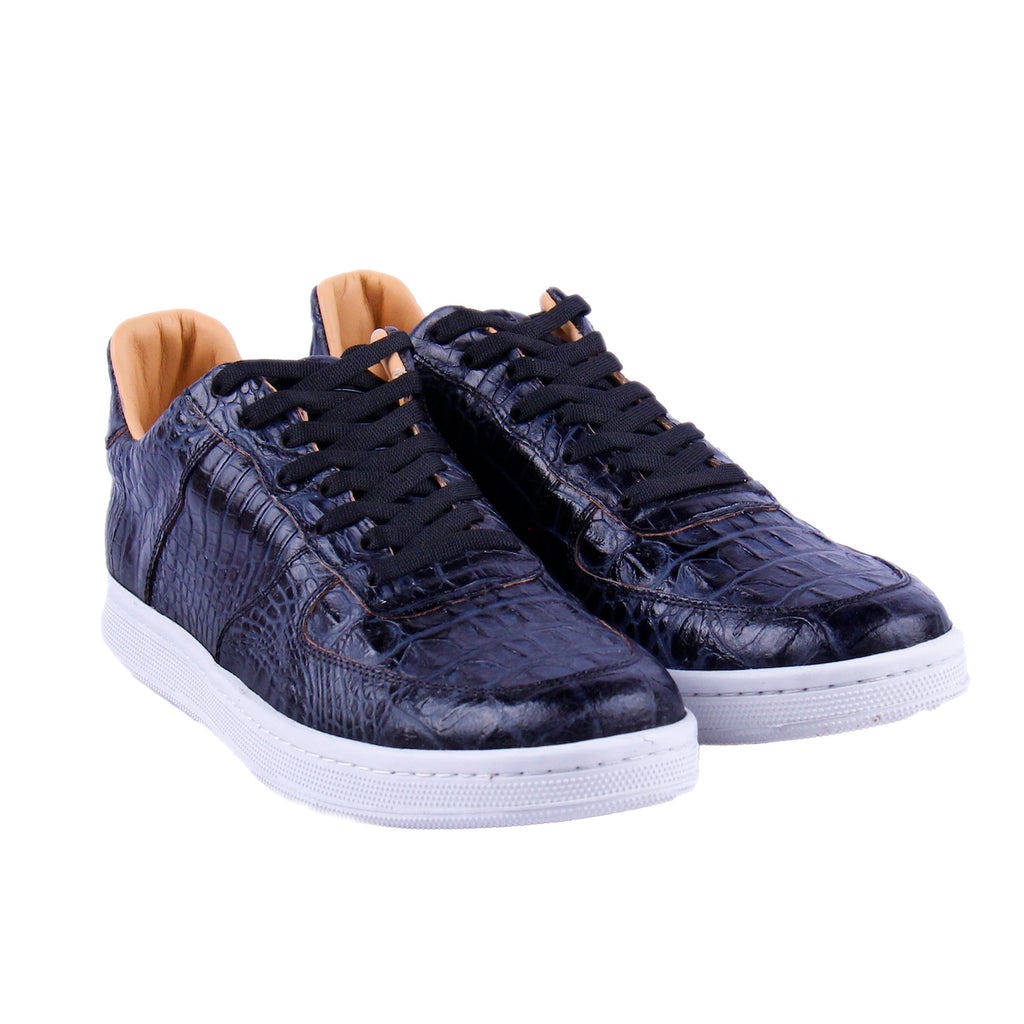 The Timeless Elegance of Crocodile Leather: Shoes, Wallets, and Boots ...