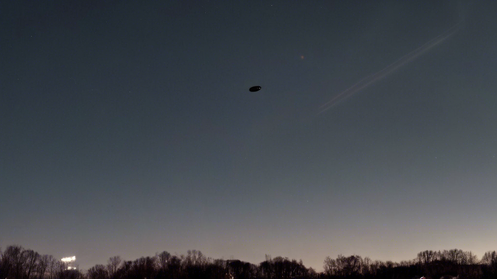 The Perplexing Jellyfish UAP Sighting Over a U.S. Military Base in Iraq ...
