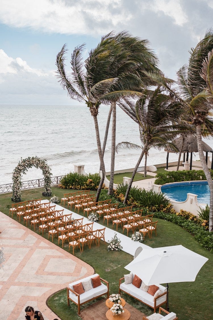 Wedding engagement photographer Cancun - Arch Wedding Studio - Medium