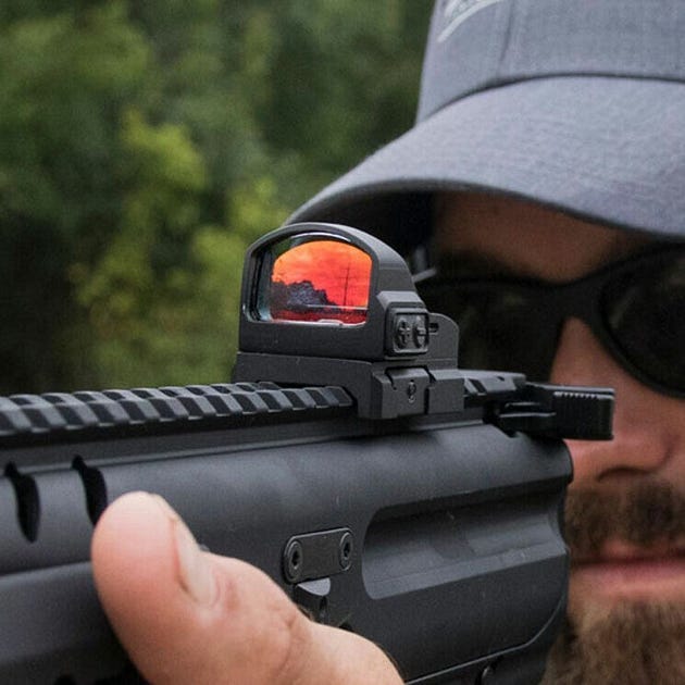 5 Best Red Dot Sight for Smith & Wesson M&P FPC in 2024 | by Drake ...