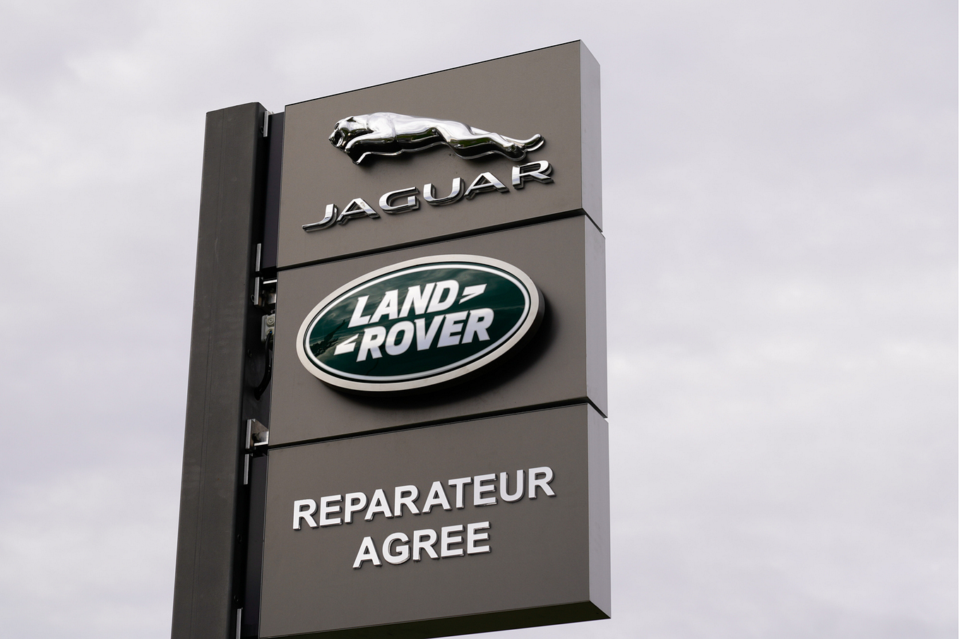 Effective Signage Placement: Strategies for Optimal Visibility and ...