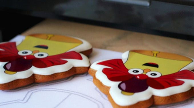 How to Print Edible Images for Cakes Using Frosting Sheets, Icing ...