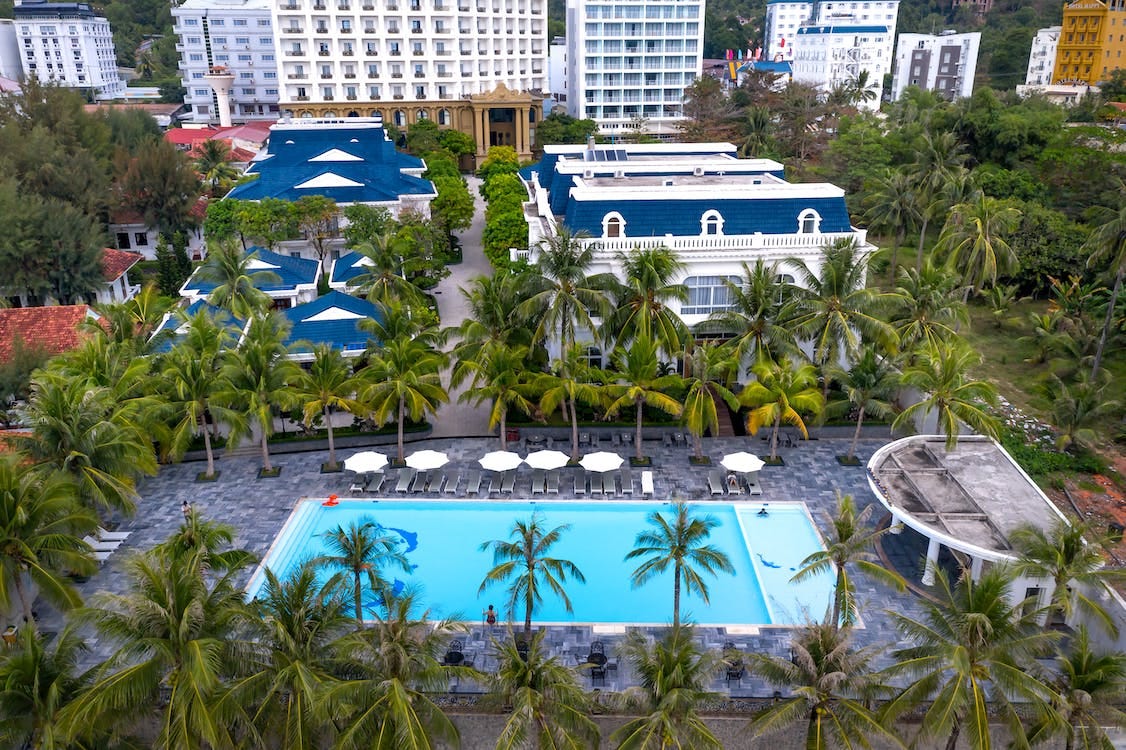 Experience Luxury and Tranquility at Ocean Manor Beach Resort: Your ...