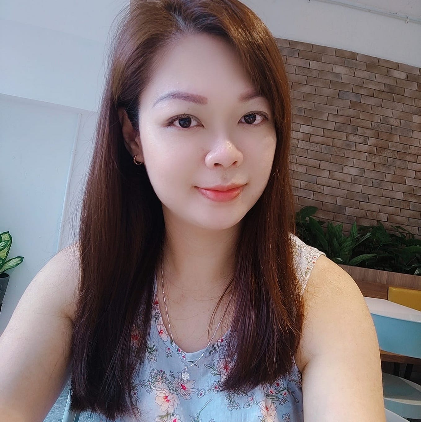 SINGAPORE SUGAR MUMMY - Singapore sugar mummy - Medium