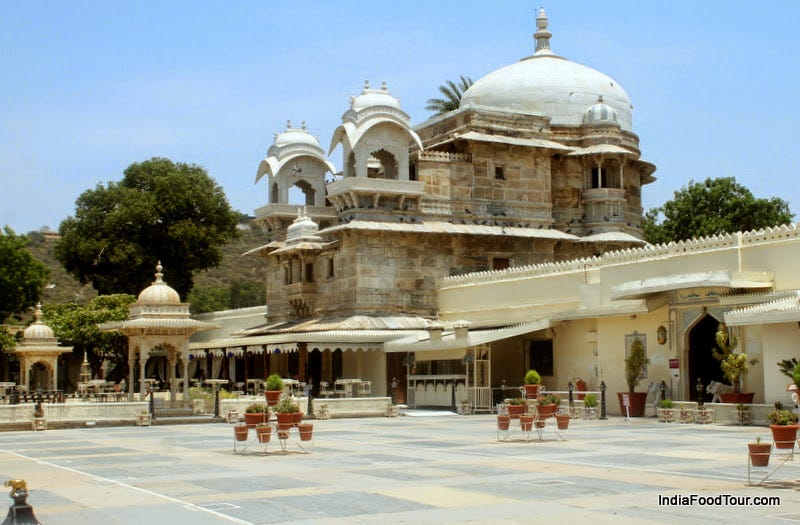 MONUMENTS PHOTOGRAPHY TOURS. Visit the famous as well as some lesser ...