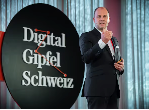 Marcel Stalder: Europa Forum Luzern - Sicher durch den Sturm | by ...