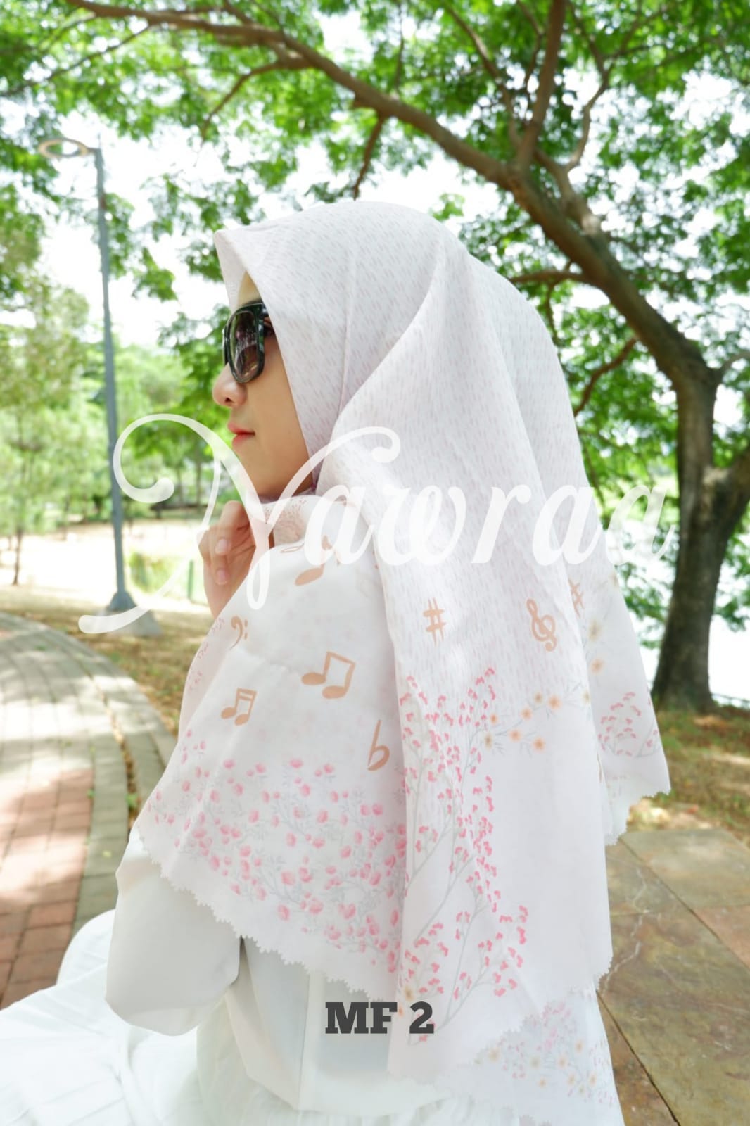 NAWRAA HIJAB PT COLOUMBUS PUTRA UTAMA Jl. Tawangmangu No20 Perum Bumi ...