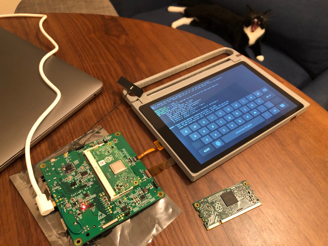 CutiePi, the world’s thinnest Raspberry Pi tablet, now supports CM4 ...