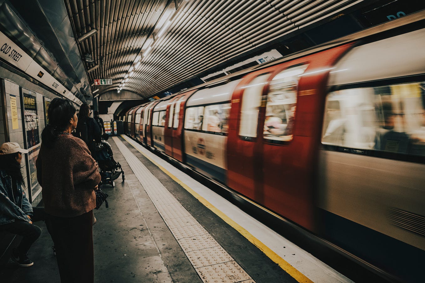 10 of the Greatest Italian Photographers | by Emiliano Vittoriosi ...