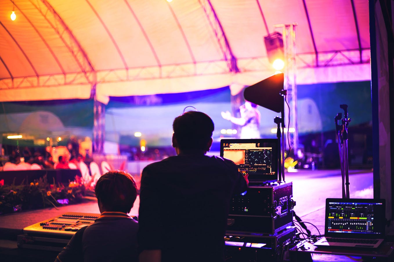 Creating Memorable Experiences: How Audiovisual Production Can Impact ...