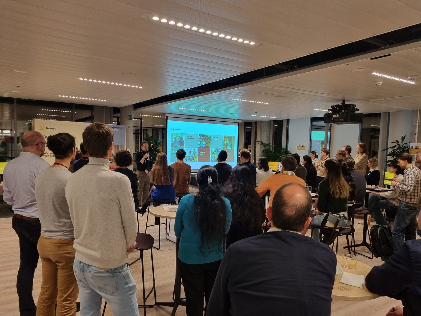 Working with dynamic variables in Qlik Sense | by Data@Telenet | Medium