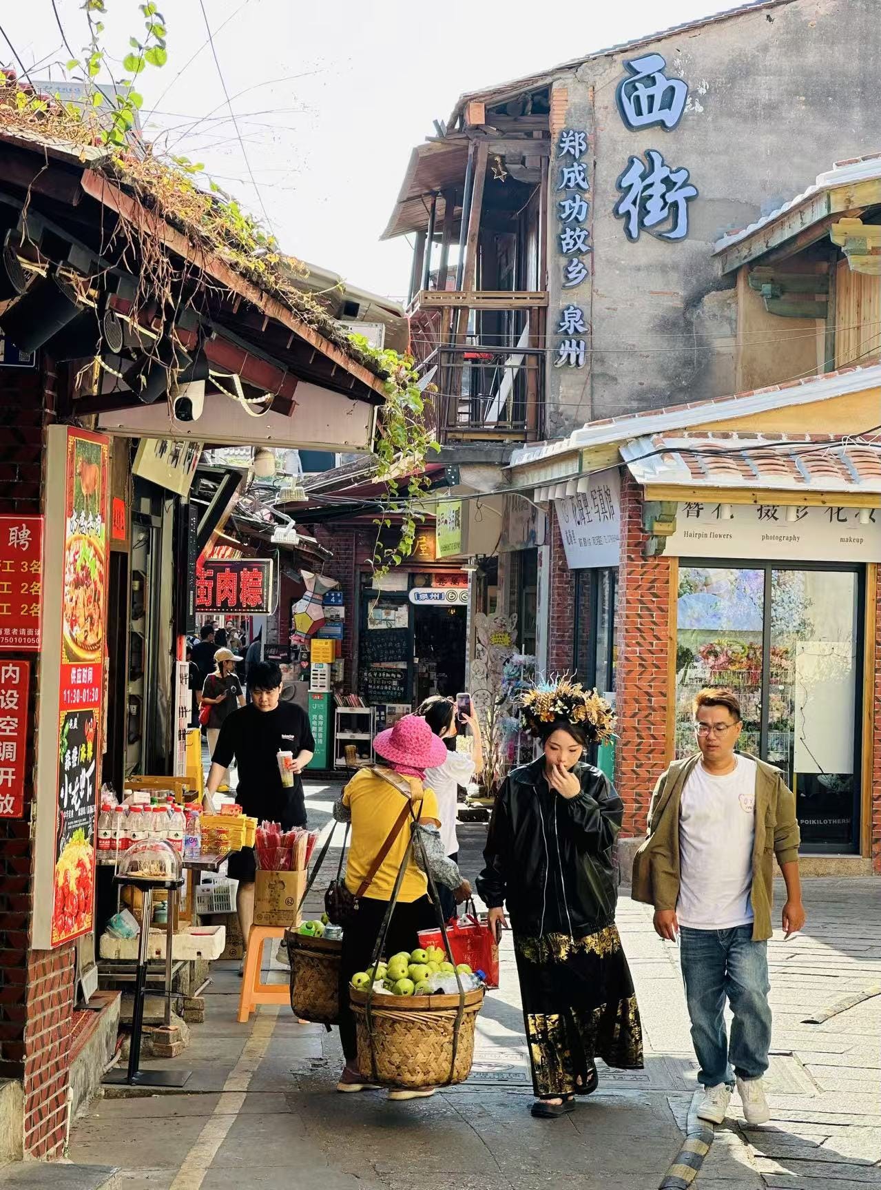 Travelogue: Twin Pagodas of Kaiyuan | by Paul Dotta | Jan, 2025 | Medium