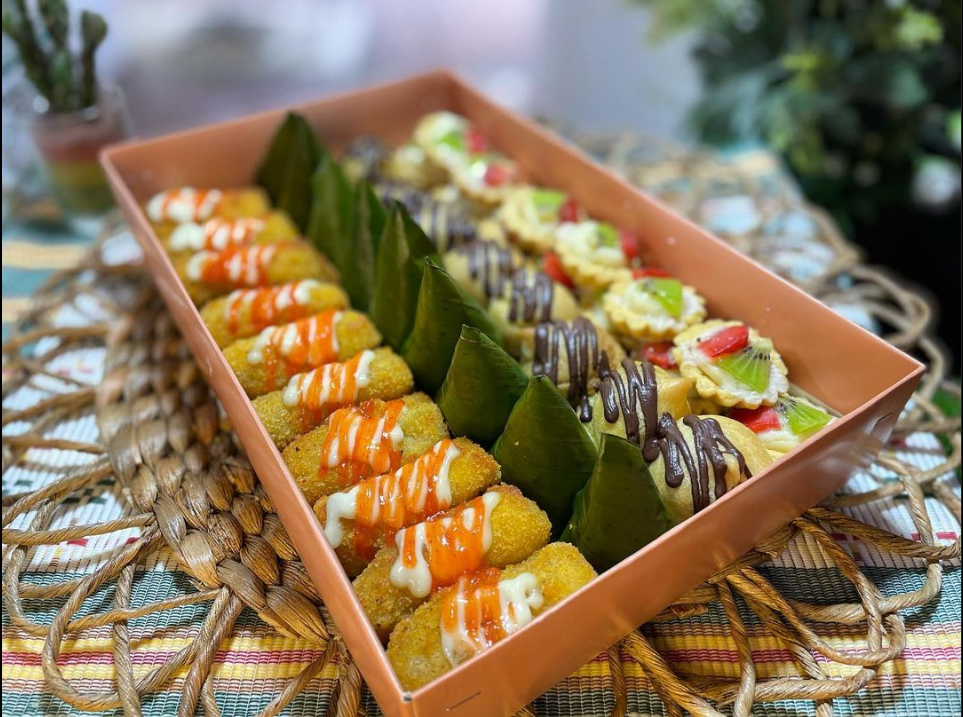 Siap Antar WA: 0811–1582–100 Snack Box Kue Tampah Siapkirim ke Kota ...