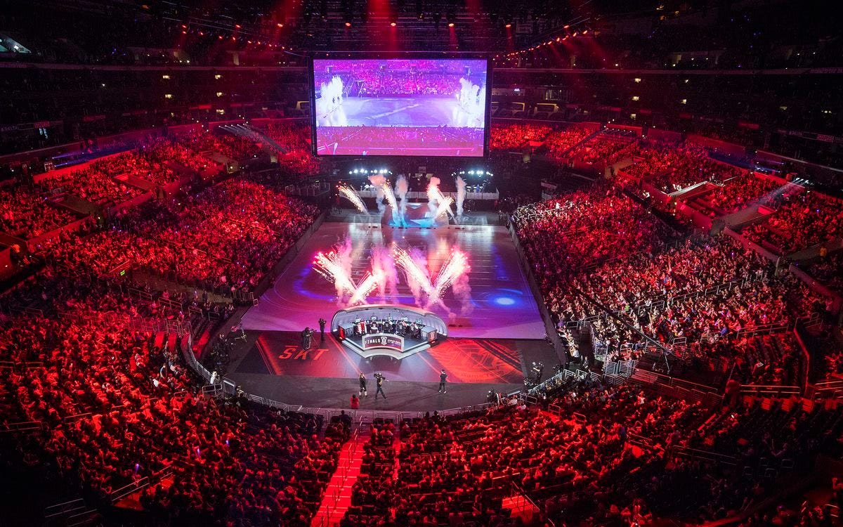 The History of ESports — From Humble Beginnings to Global Phenomenon ...