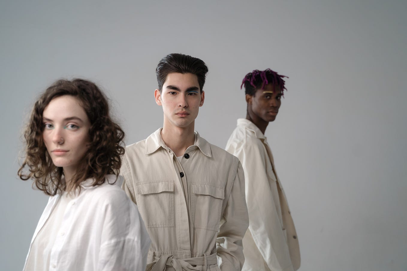 Unisex Fashion Empowerment: Wear What You Love, Be Who You Are | by Haul Haven | Medium