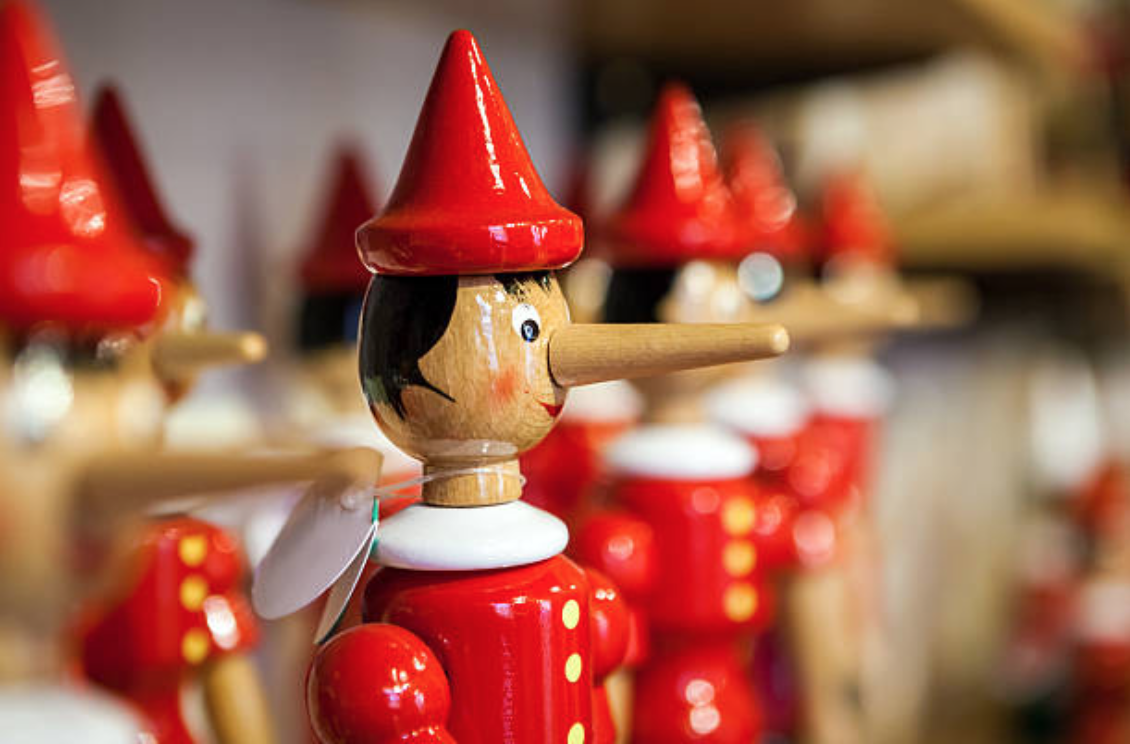 Eye level is buy level — The Principles of Visual Merchandising (and ...