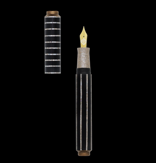 Unveiling the Artistry: Maki-e Fountain Pens | by AP Limited Editions ...