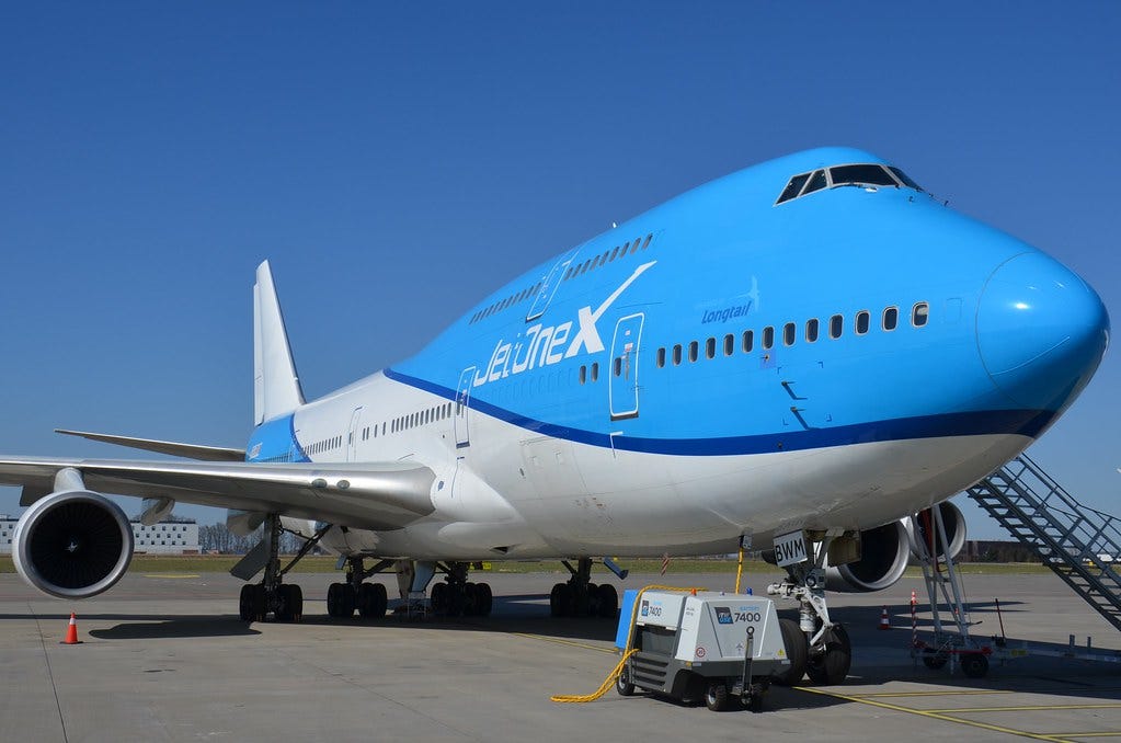 A Story of Two Icons: Exploring the Boeing 737 and 747 | by David john ...