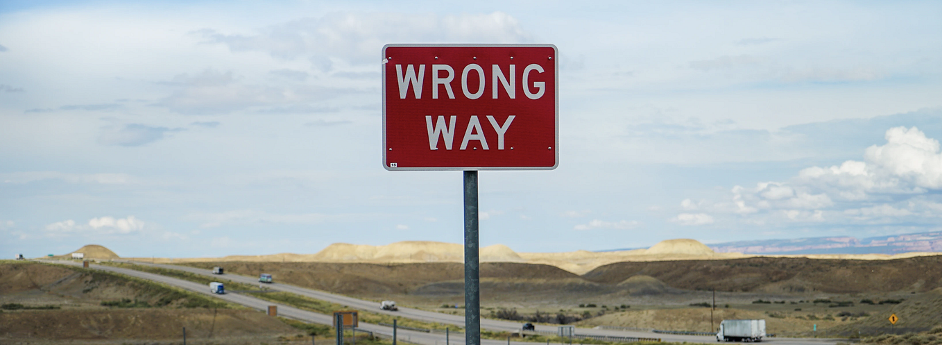 Modulo operation % with negative numbers in Python | Better Programming