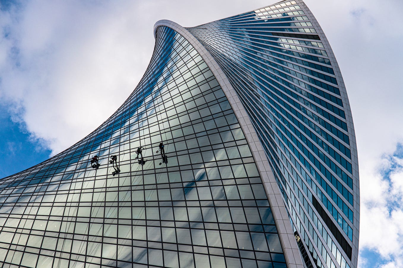 Building Data Lake(house) on Cloud -an architectural point of view | by ...
