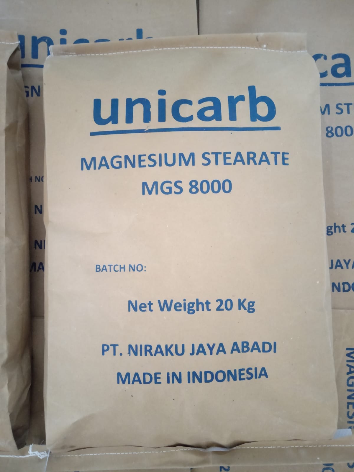 Produksi Micro Talc. Micronized Talc Powder TMC adalah… | by UNICARB | Medium
