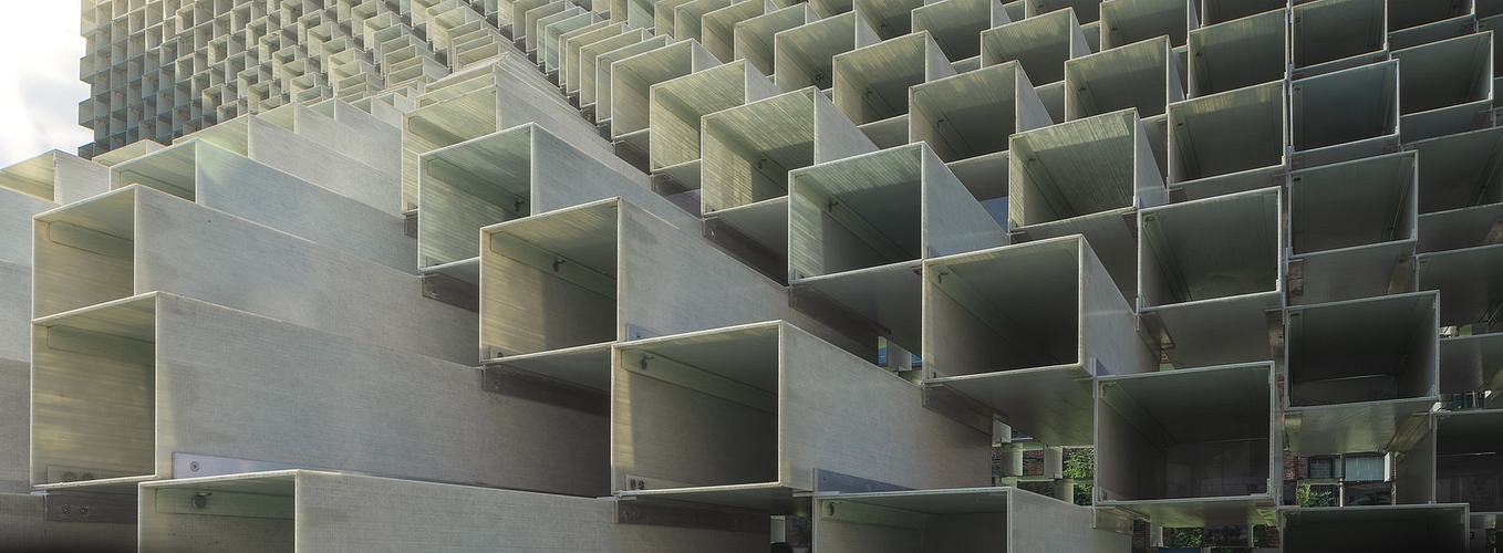 Executing shell commands, script files, and executables in Go | by Uday Hiwarale | RunGo | Medium