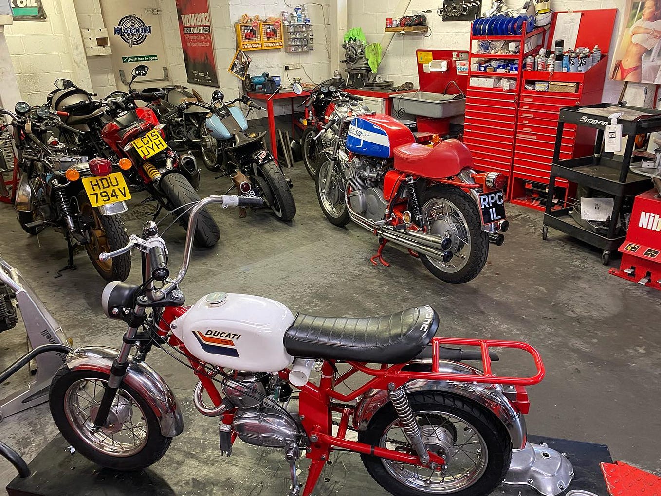 Ducati Recommission London - Ray Petty Meccanica - Medium