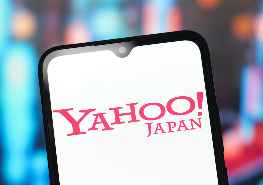 10 Human Skills AI Can’t Replace (And Why They Matter More Than Ever) | by Harinivas ...