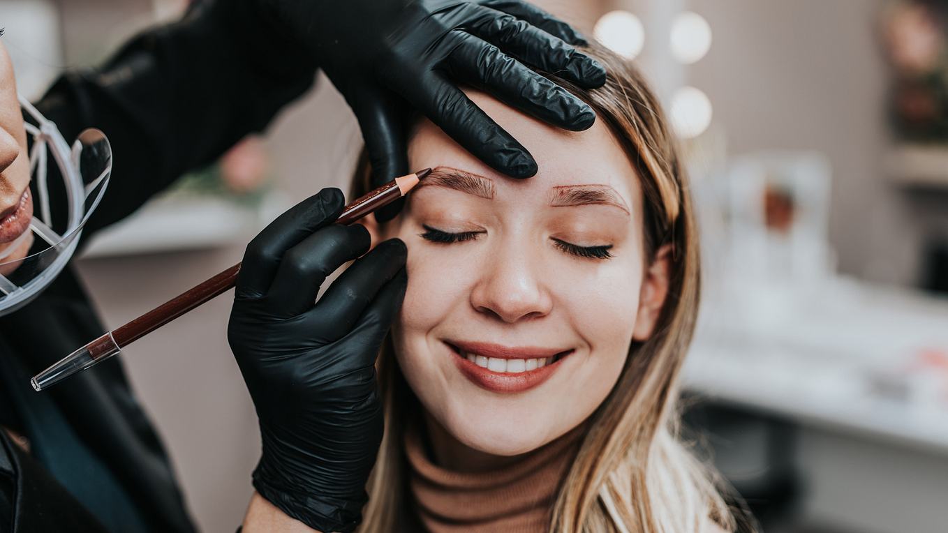 I Tried The Keto Diet For My Endometriosis Pain — & Here’s What I ...