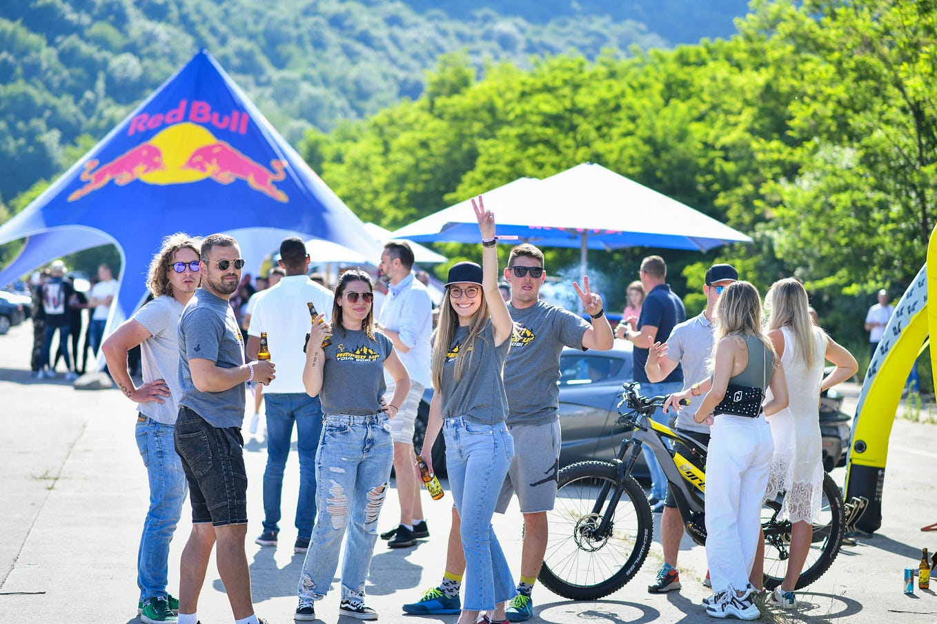 Running Spring Boot App In Docker Using Intellij Idea By Branimir Đurek Greypbikes Medium