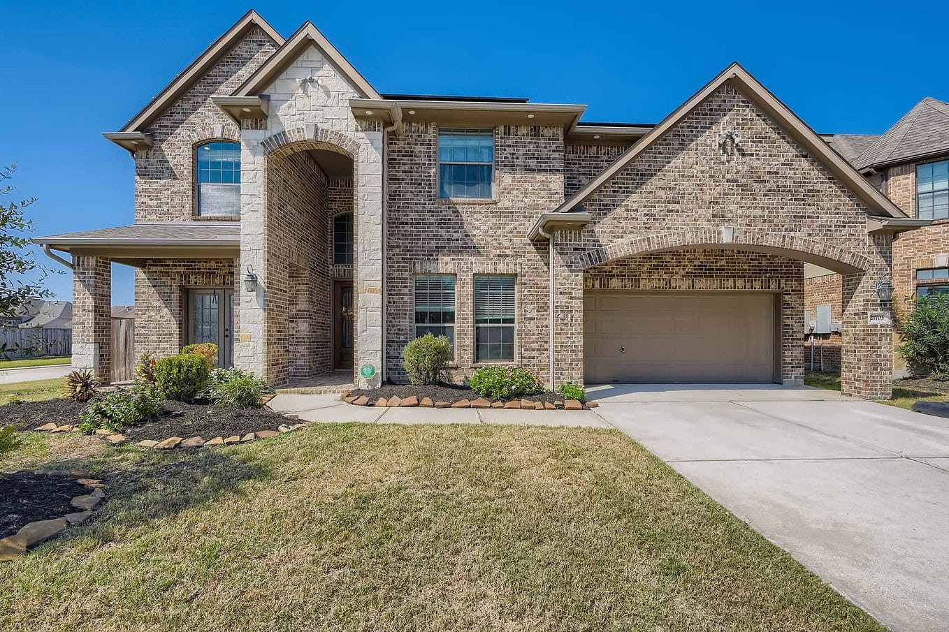 Finding Your Dream Home: A Guide to Houses in Houston | Medium