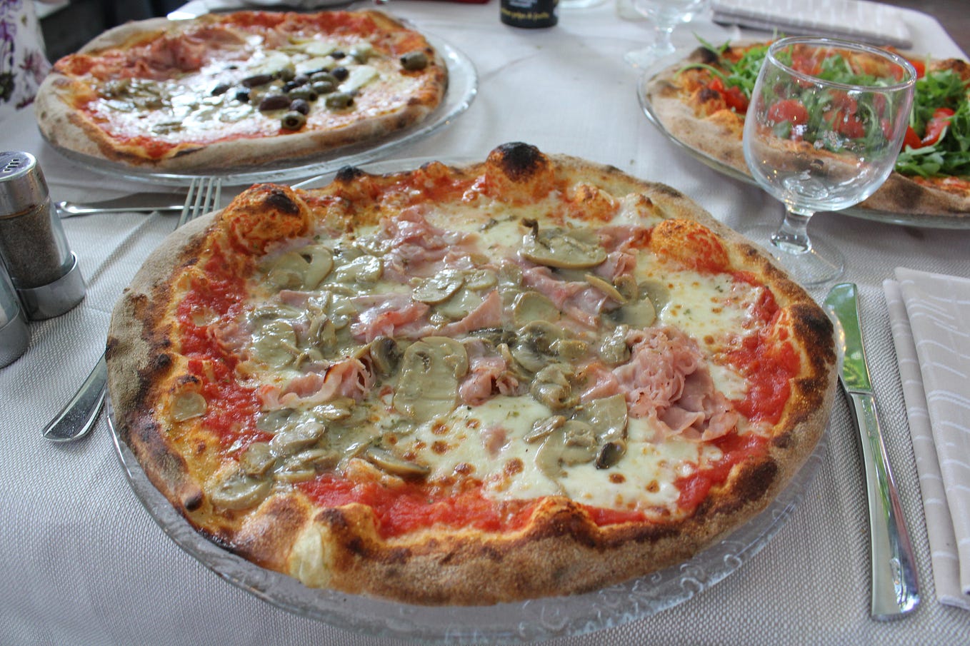 Italian Roundabouts. I take the bus to and from work every… | by Rebca ...