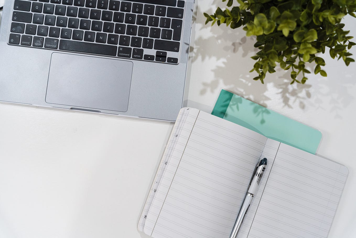 SQLModel combined with FastAPI. This article presents some use cases of ...