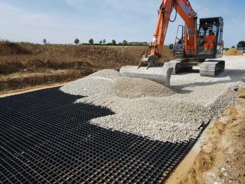 Gravel Driveway Made Utilizing 33m² Of Green X-Grid | by Shed Base Shop ...