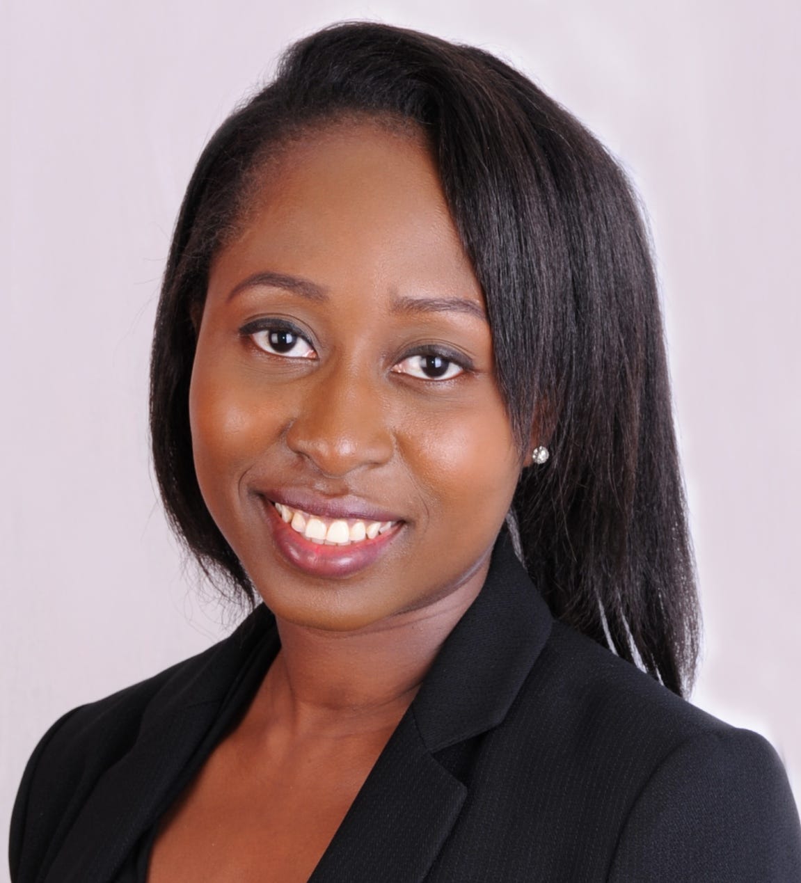 Entrepreneur MBA Mama: Lourdes Ramon | by Divinity Matovu | MBA Mama Blog | Medium