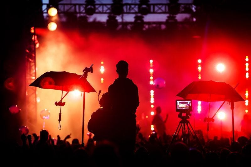 Bridging The Gap Local Testing With Shared Kubernetes Clusters By Signadot Devopsdev