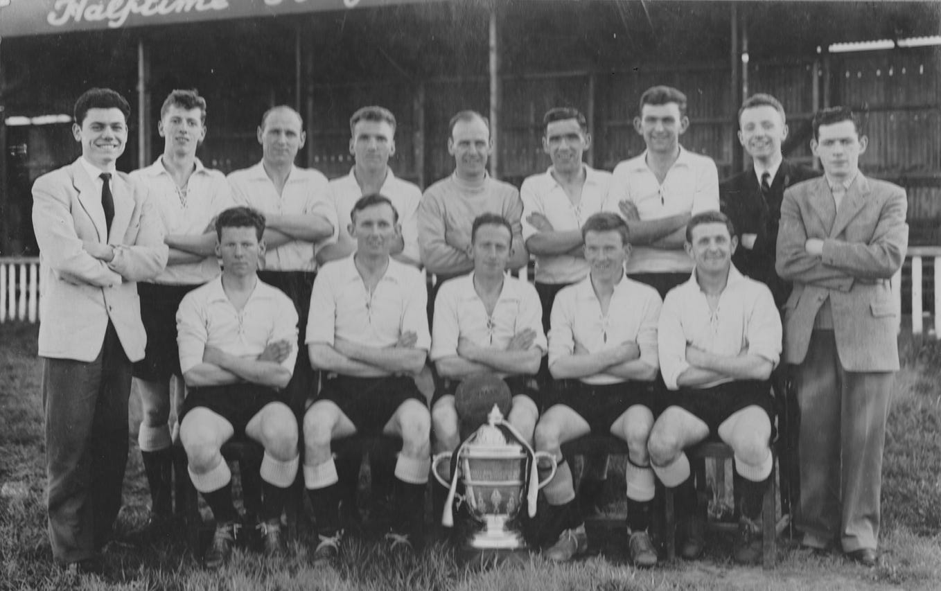 GREYHOUNDS | Dundalk Stadium Bar One Racing Irish Sprint Cup final ...