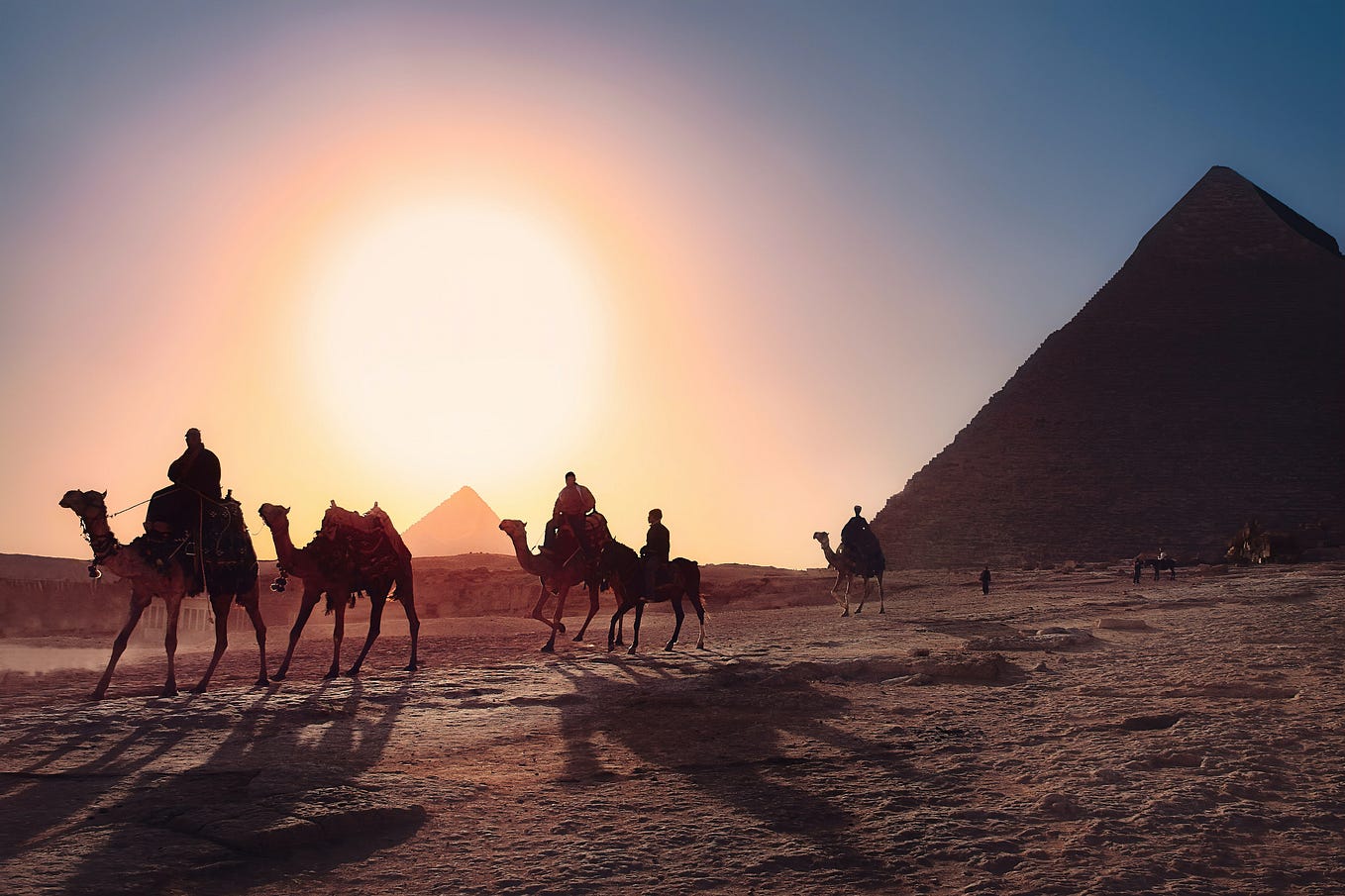 5 Brutally Honest Life Lessons From “The Alchemist” by Paulo Coelho ...